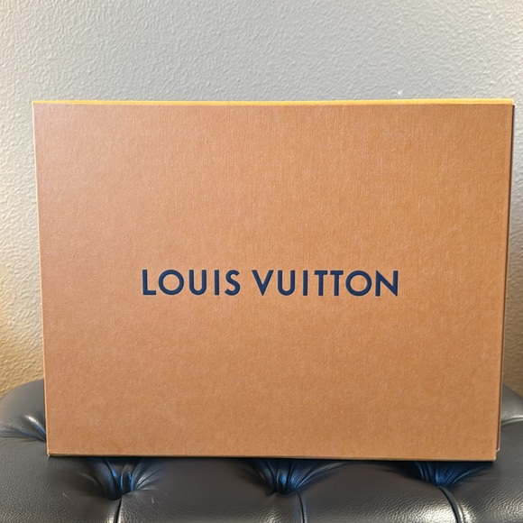 Louis Vuitton | Other | Authentic Louis Vuitton Lv Gift Box Magnetic ...